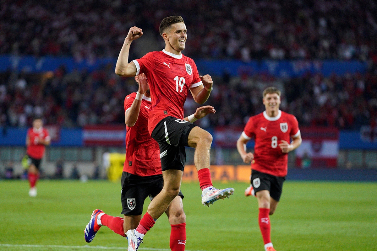 Schweiz - Österreich Übertragung live: TV, Stream, Uhrzeit