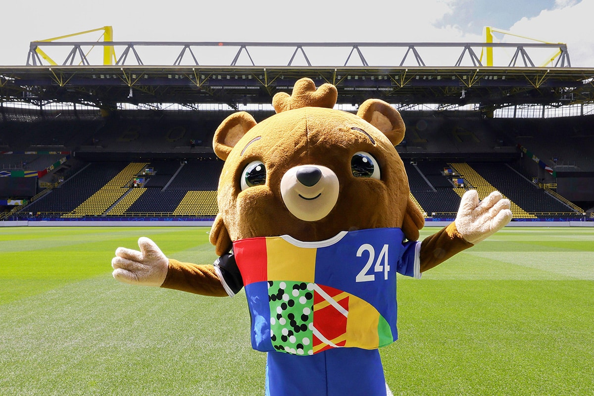 EM Halbfinale Spielplan - Termine, Übertragung, Wettquoten